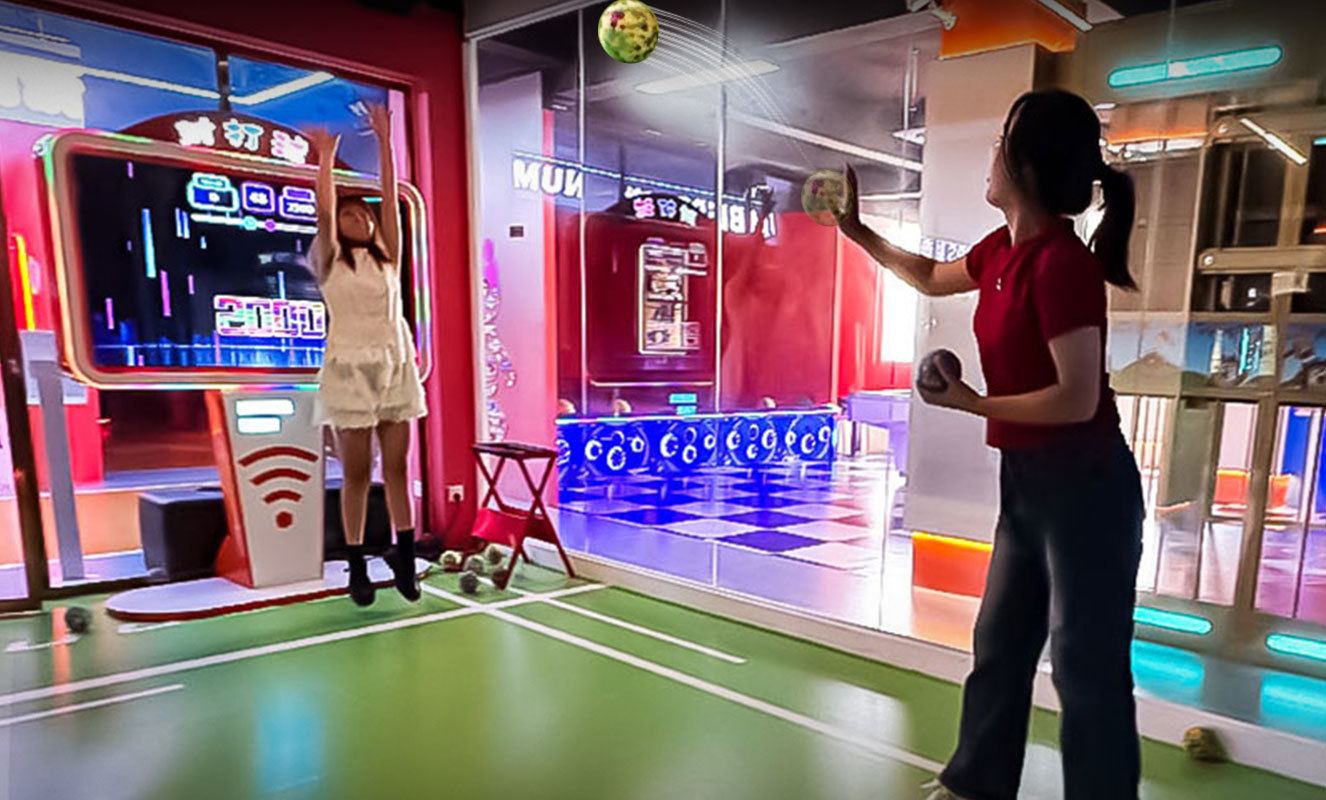 Multiplayer Against Each Teamwork Team Play Hit Target Challenge