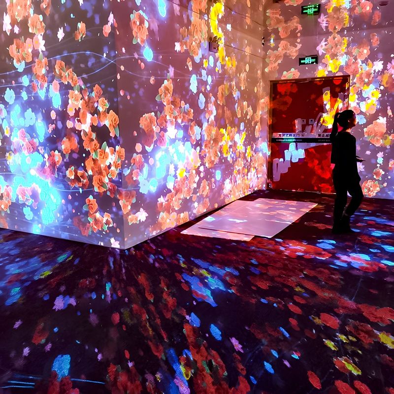Indoor Or Outdoor Immersive Experience In Technological New Space ...